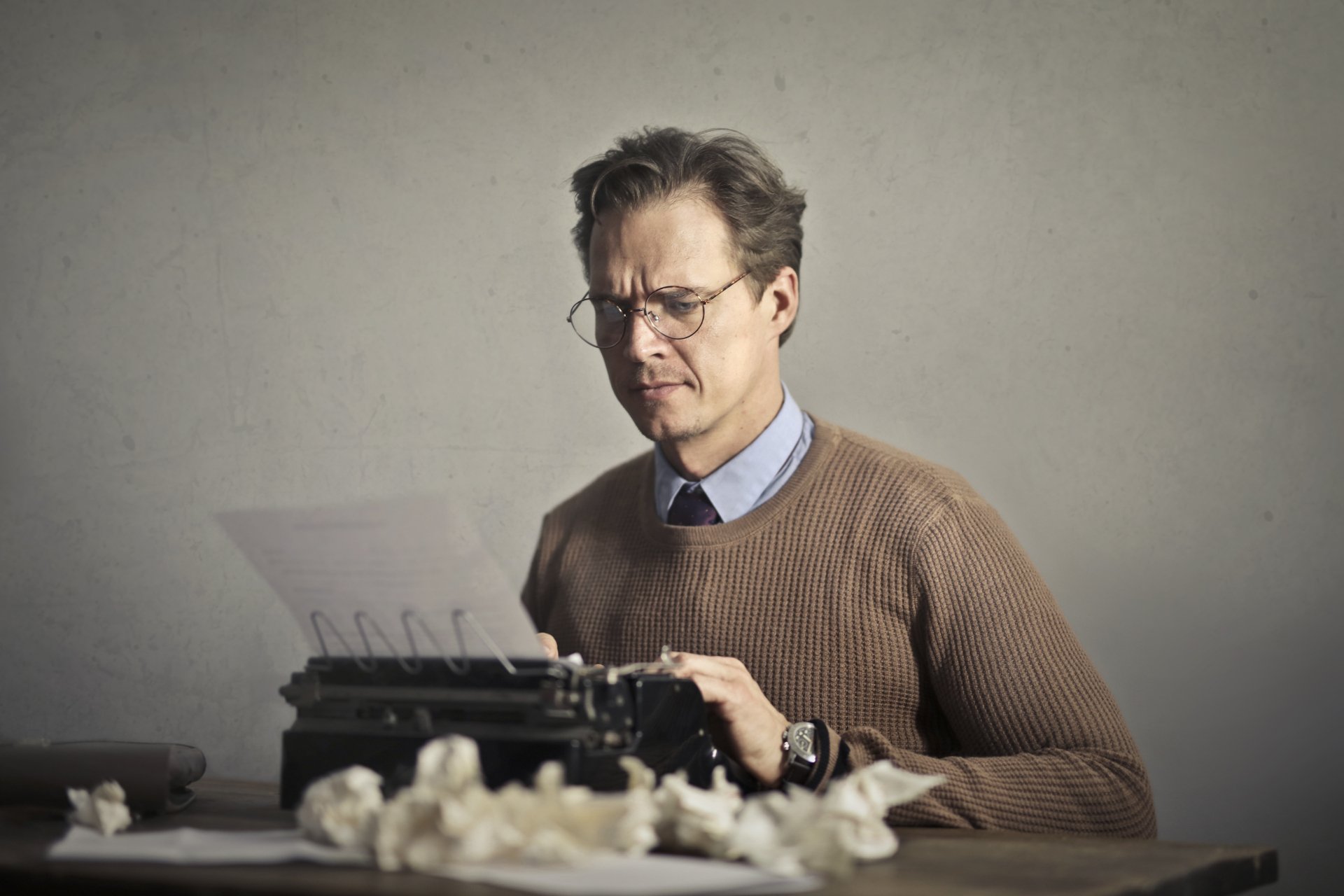 7 Best Website Builders for Authors + Essential Pages to Include ...